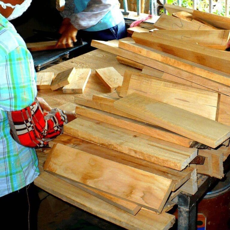 Rubberwood: The Perfect Choice For Your Eco-Friendly Home | Mondoro