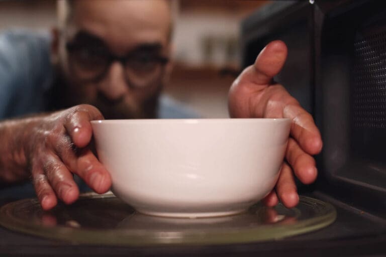 How To Determine If A Bowl Is Oven Safe: Oven-Safe Symbols | Mondoro